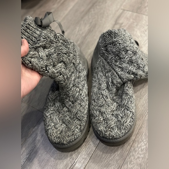 UGG | Shoes | Uggs Knitted Uggs Size 8 Worn Once Or Twice Indoors ...